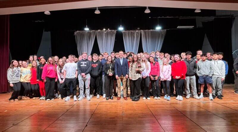 Mississippi State Auditor Shad White Visits Corinth High School ...